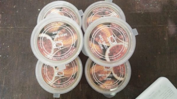 Mahasiswa Umsida Racik Produk Minuman Imboost Bahan Tradisional