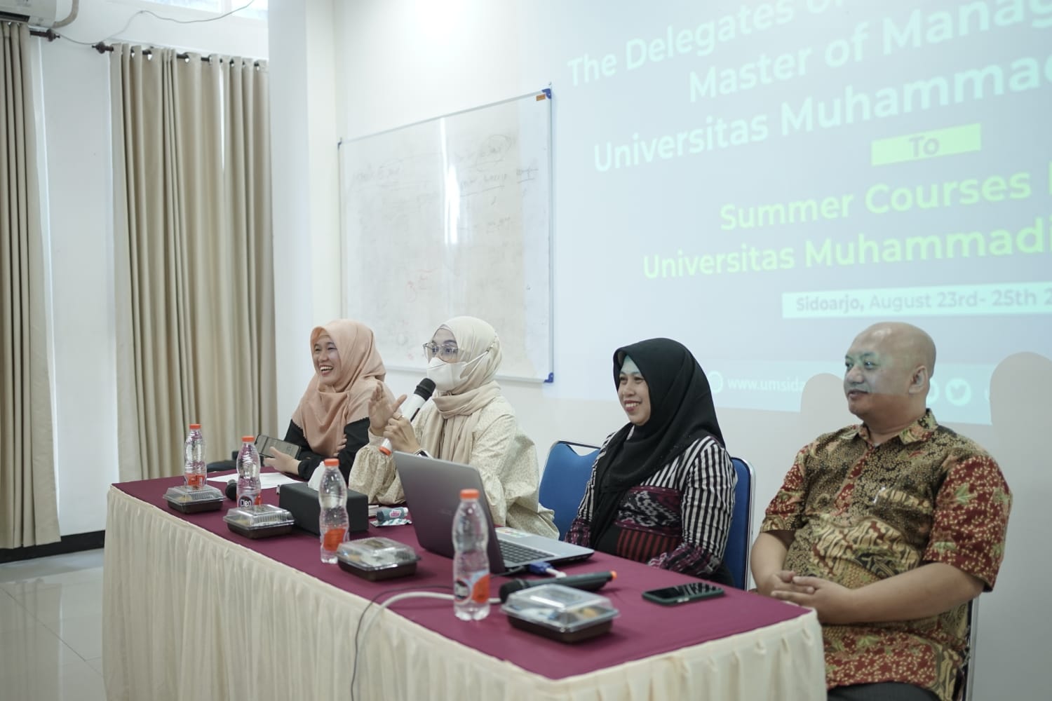 Perluas Jejaring 9 Mahasiswa S2 Internasional Kunjungi Umsida