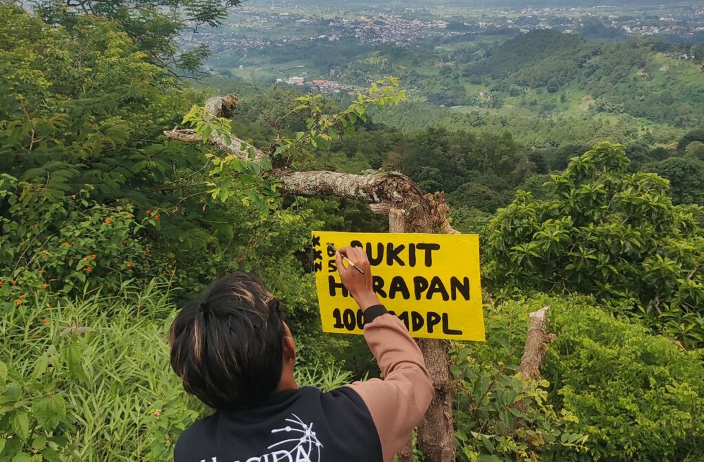 Pemetaan Camp Area Gunung Alap-Alap, KKNP 65 Umsida Mudahkan Akses ...