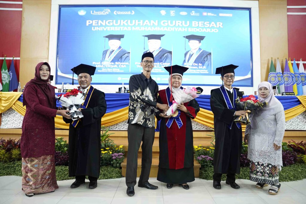 Pengukuhan 3 Guru Besar Umsida, Perkuat Visi Perguruan Tinggi Unggul