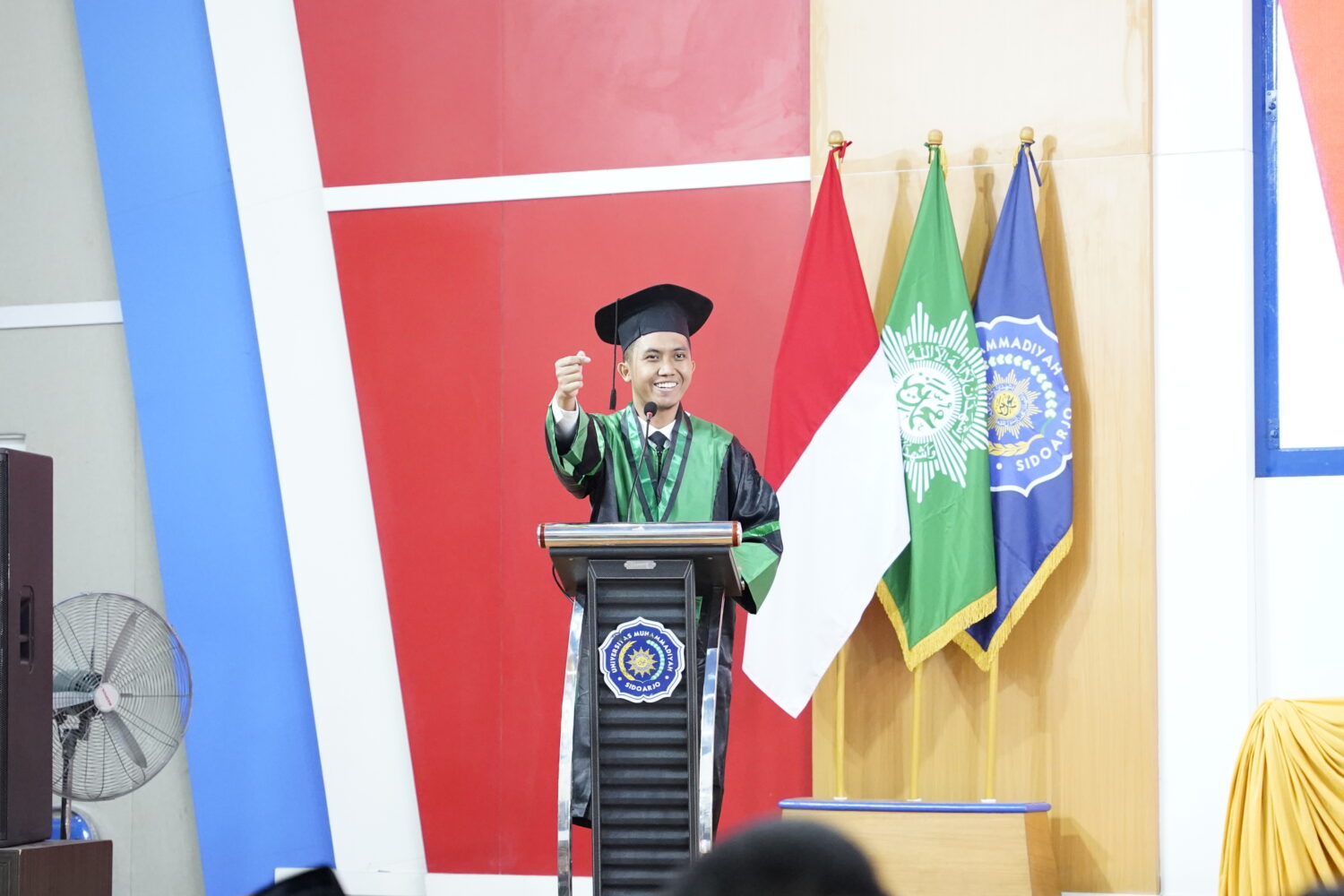 Kisah Wisudawan Umsida, dari Korban Peluru Nyasar Hingga Prestasi ...